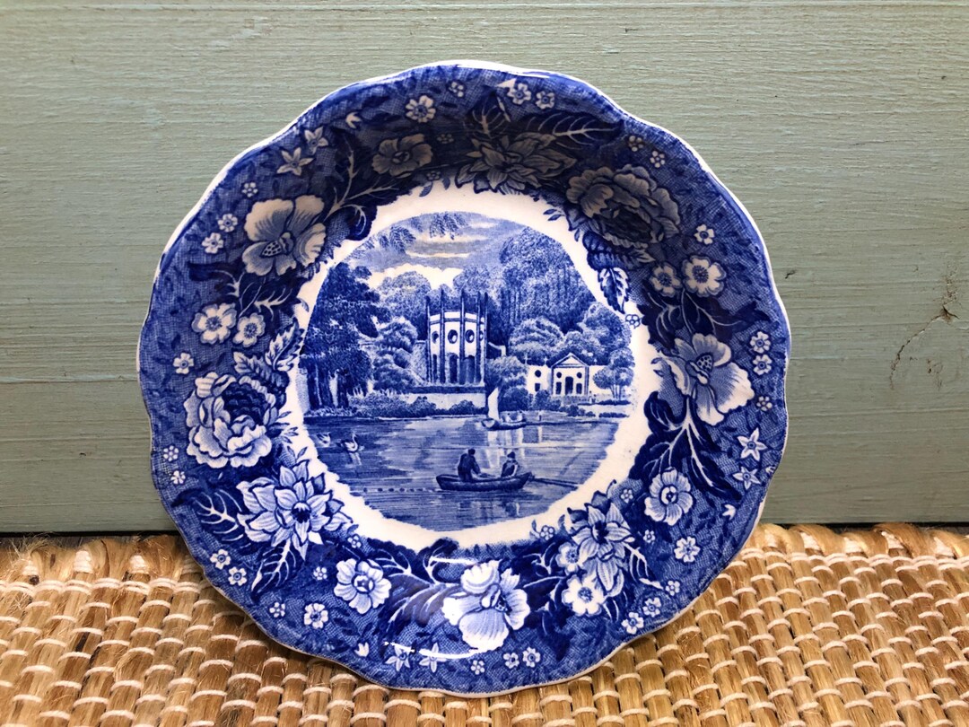 Vintage Palissy Pottery Blue and White English Scalloped Bowl - Etsy