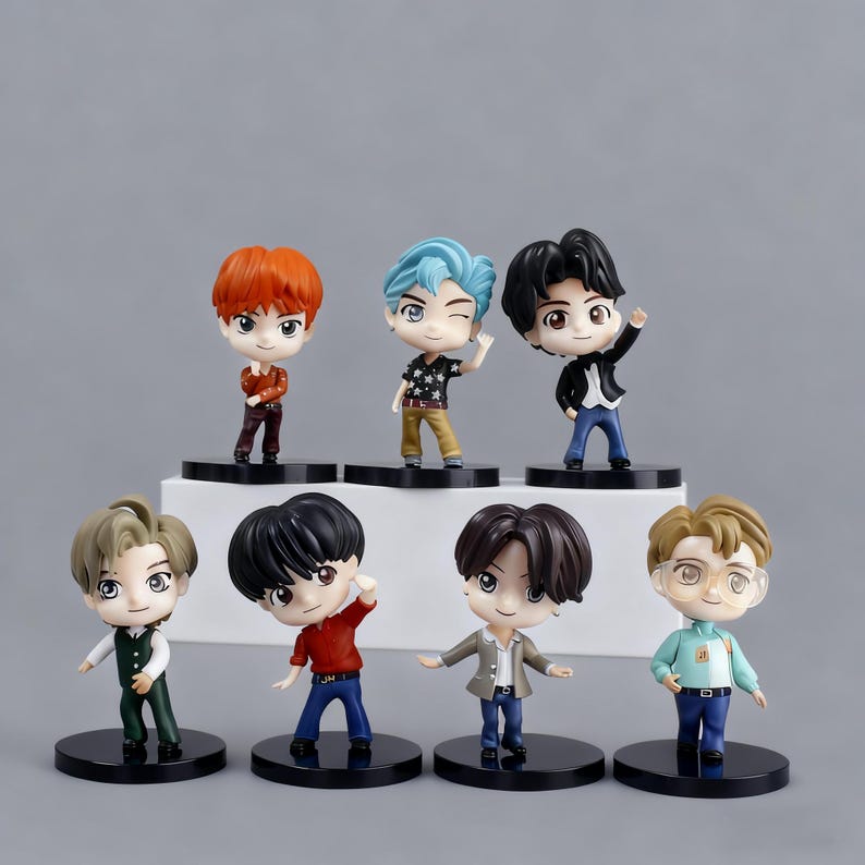 BTS Figures 7-piece Set: KPOP Idol Mini Dolls - ARMY Collectibles - Etsy