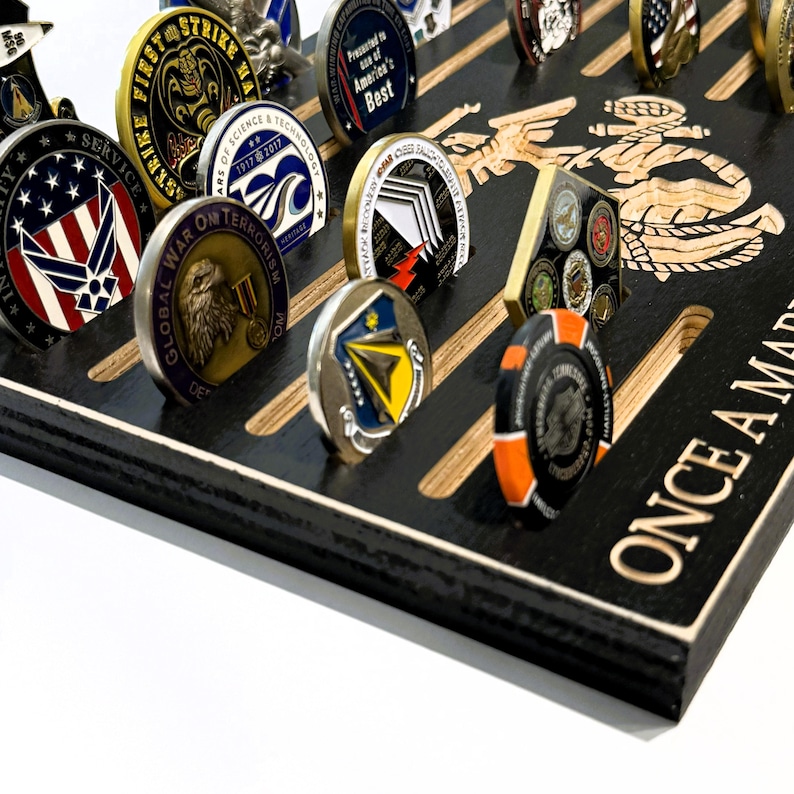 40 Coins Marines Military Challenge Coin Display USMC Eagle Globe ...