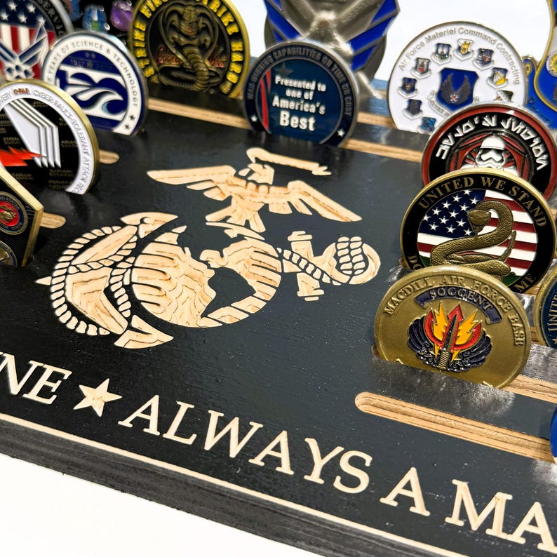 40 Coins Marines Military Challenge Coin Display USMC Eagle Globe ...