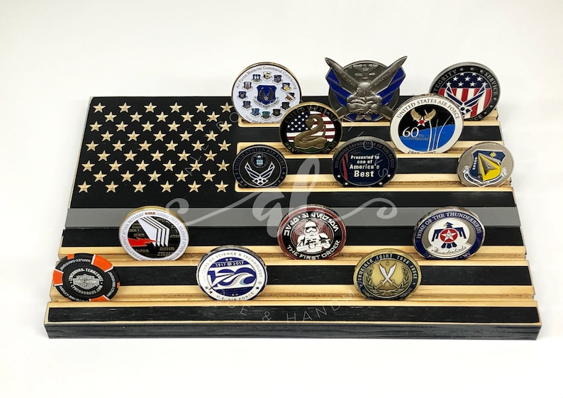 30 Coins Thin Silver Line US Flag Challenge Coin Holder Distressed ...