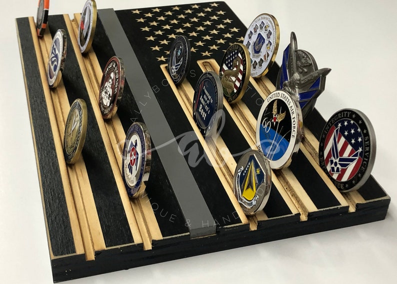 30 Coins Thin Silver Line US Flag Challenge Coin Holder Distressed ...