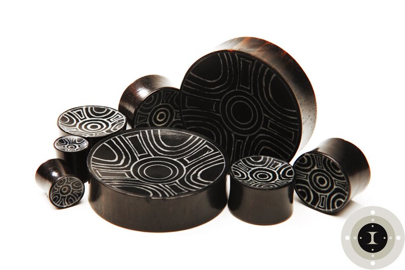 Ebony Wood Plugs With White Circle Pattern 2g 0g 00g | Etsy