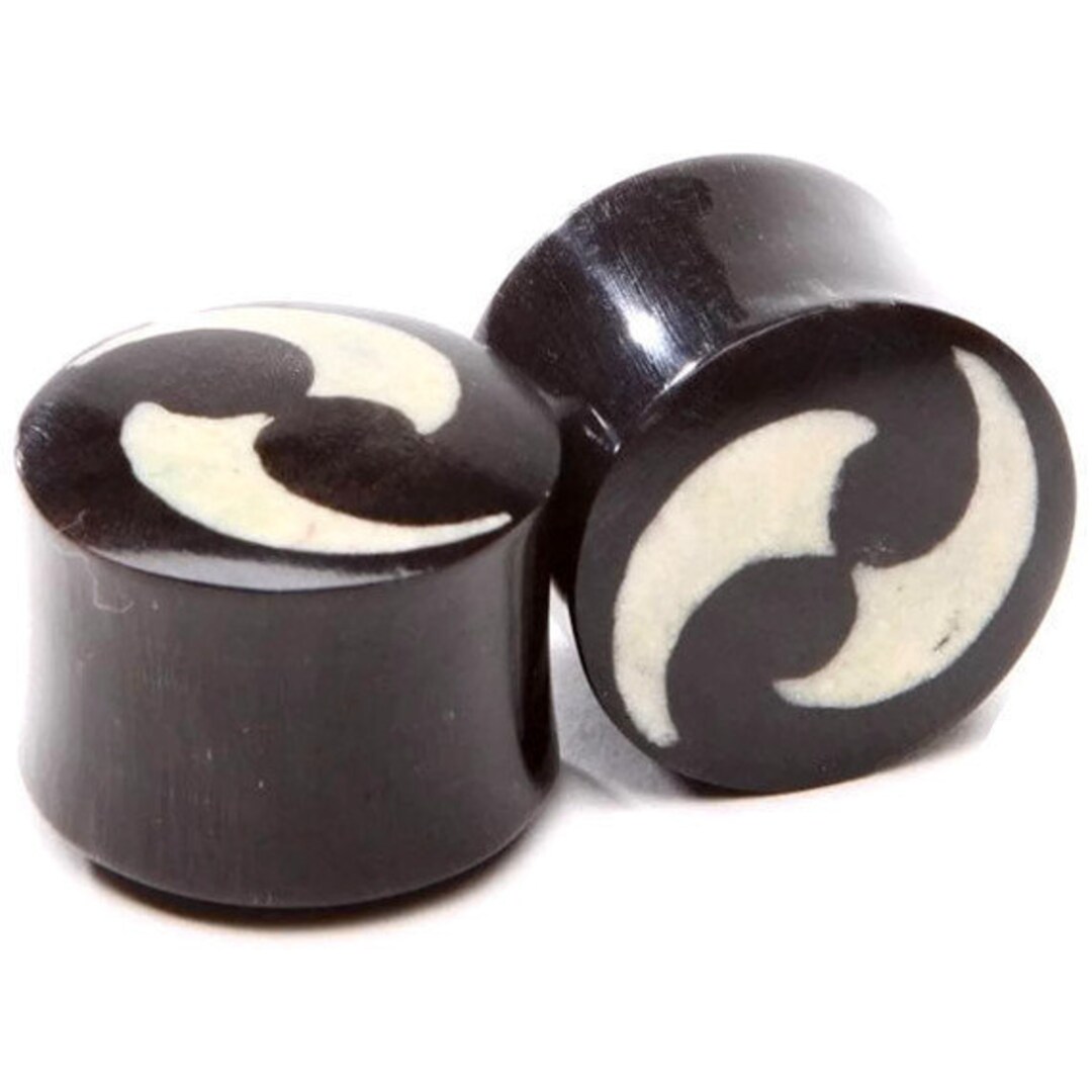 Horn Plugs With Inlayed Asian Symbol - ON SALE 0g (8mm), 0g (9.5mm), 3/ ...