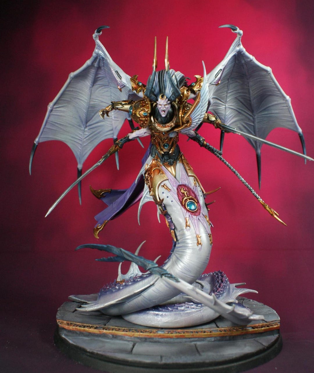 Fulgrim Daemon Primarch White Pearl | Hand-painted - Etsy