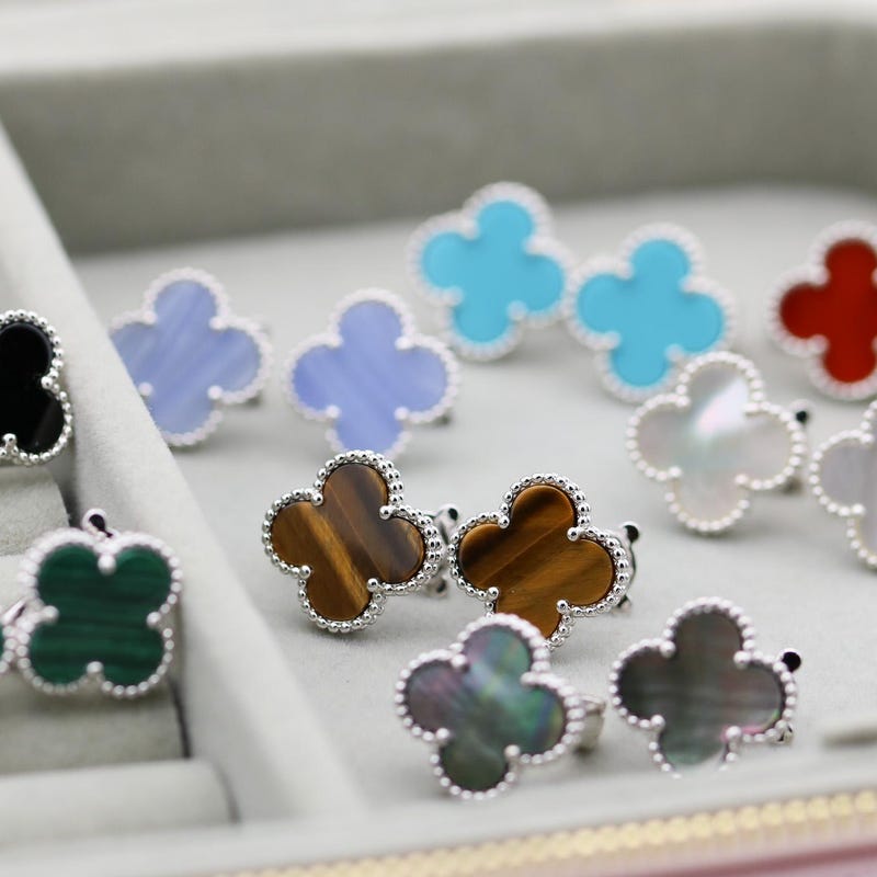 Clover Gemstone Pearl - Etsy