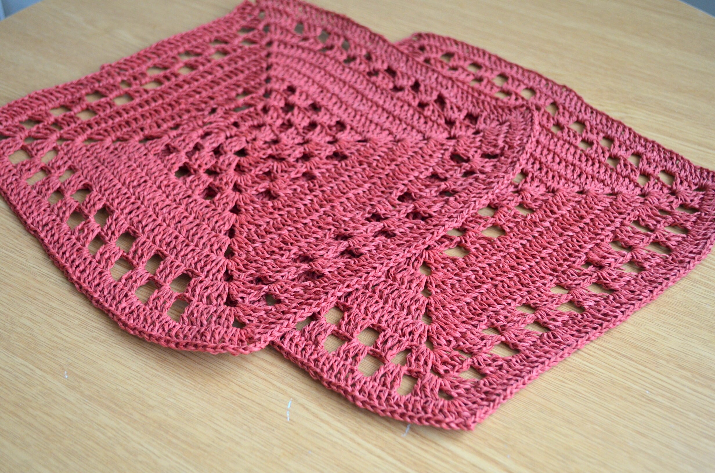 Rustic Square Placemats Vintage Red Straw Serving Mat, Handmade Raffia ...