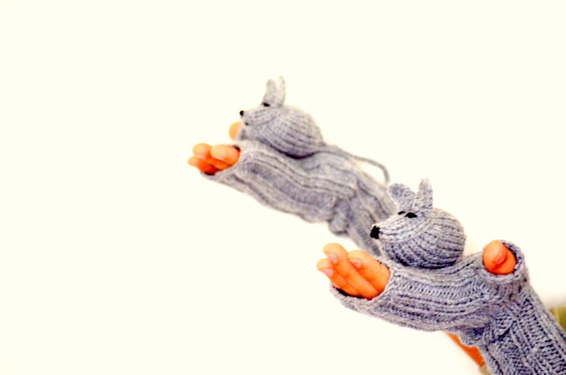 Hand Knit Winter Glove, Knitted Mice Gloves, Hand Puppet Glove, Cute ...
