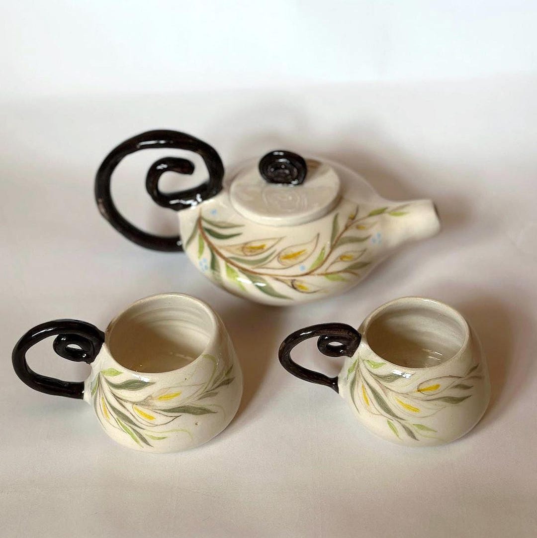 Handmade Ceramic Teapot Set: Calla Lily Design, Twisted Vine Handles - Etsy