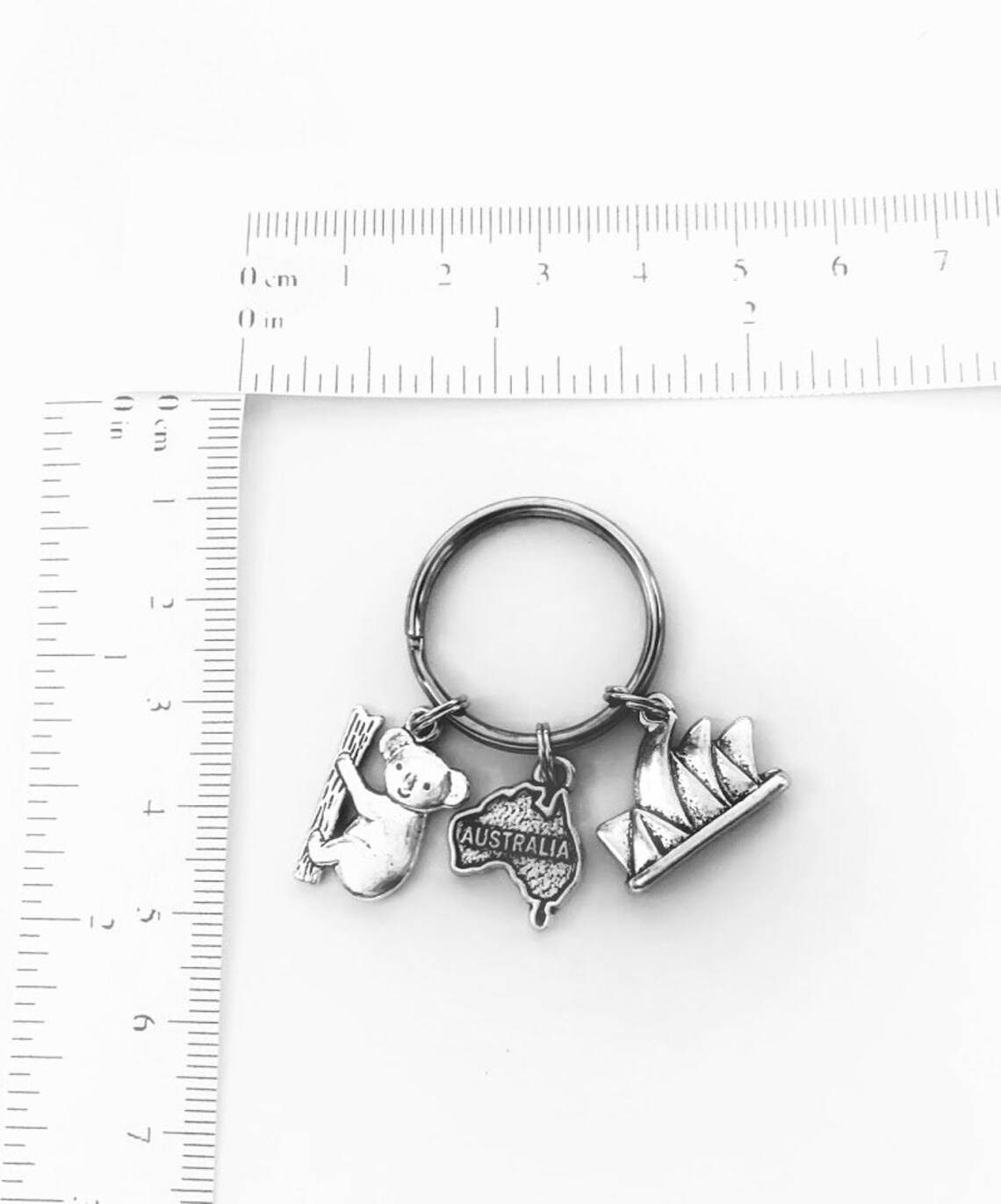Australia Themed Keychain. Includes Australia Continent, Sydney Opera ...