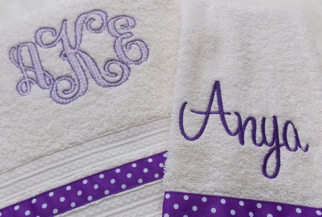 Monogrammed Bath Towel Set: Personalized Embroidered Towels - Etsy