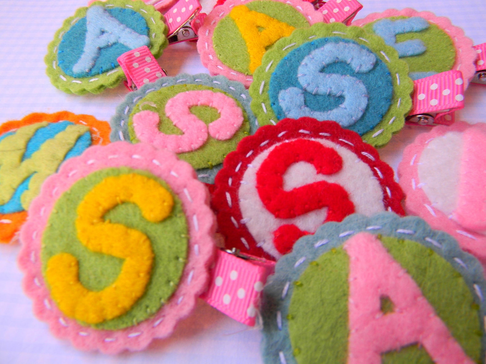 Initial Letter Felt Clippie School Hair Clip Letter Hair Clip Girls ...