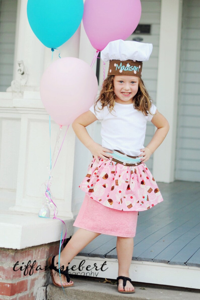 Girls Ruffled apron Kids apron personalized cooking apron Gift | Etsy