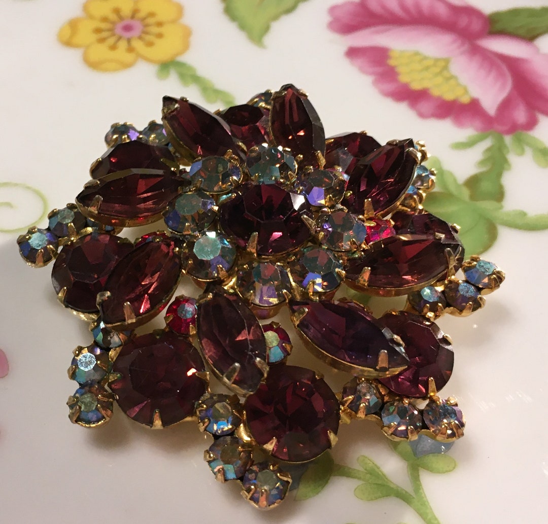 Vintage Juliana Shades of Purple Rhinestones Domed Brooch - Etsy
