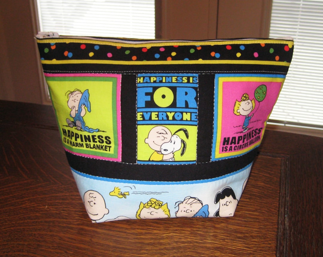 Happiness is for Everyone Classic Peanuts Cosmetics Case W/polka Dot ...