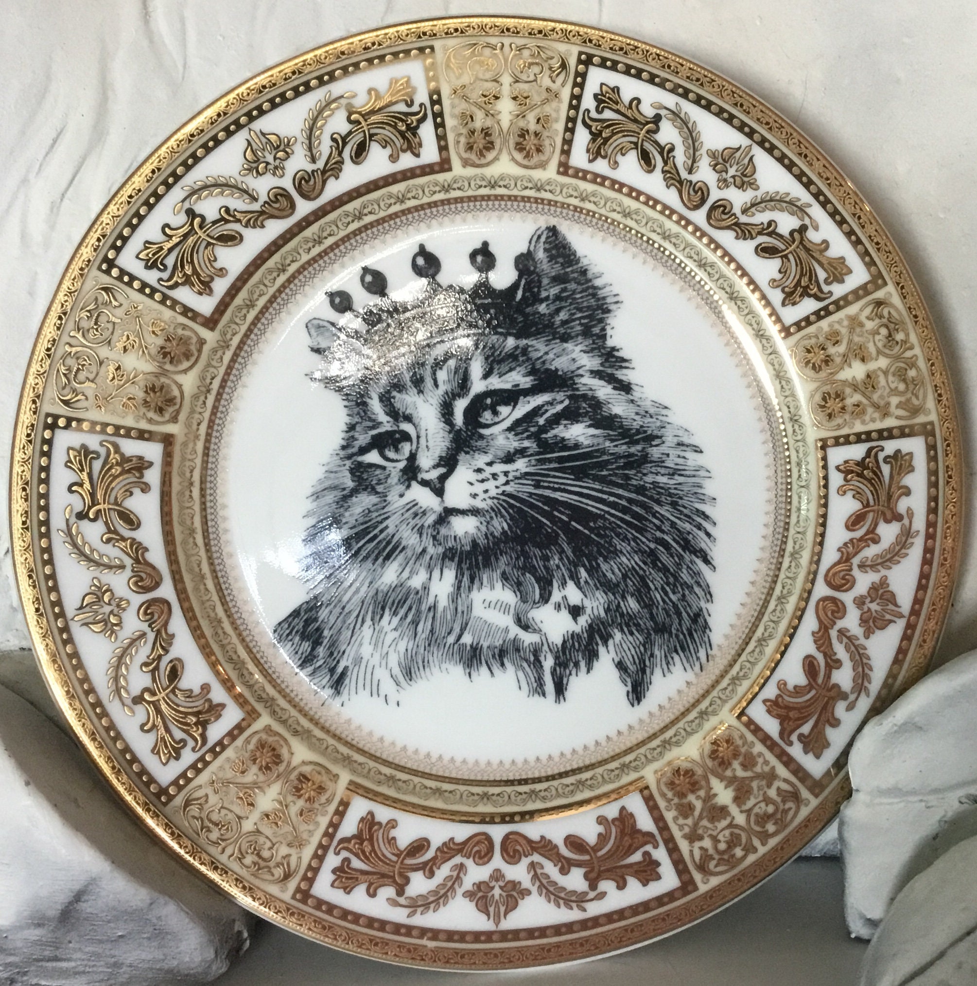 FREE Shipping-gorgeous Raised Gold Cat Plate or Cup and Saucer | Etsy