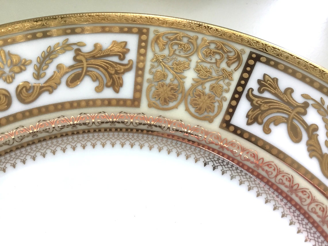 Gold Bat Plate, Dinner or Salad Size, Customizable, Durable & Foodsafe ...