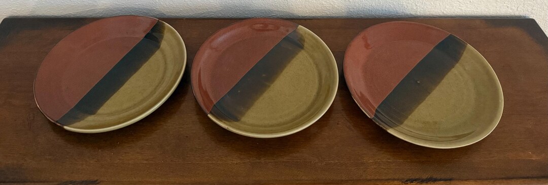 Matching Plates Set of 3. - Etsy