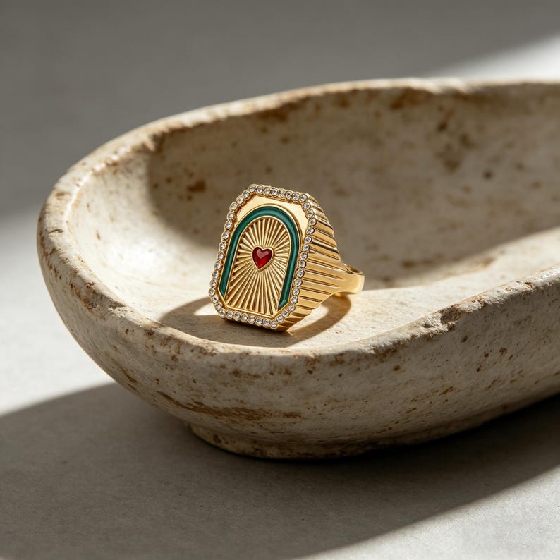 Gold Signet Ring Heart Symbol, Vintage Heart Ring, Tarot Inspired ...