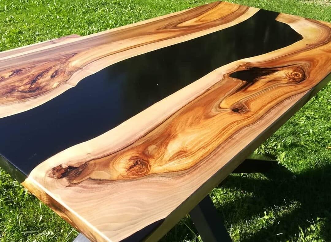 Epoxy Resin River Table Top – Custom Wood Furniture - Etsy