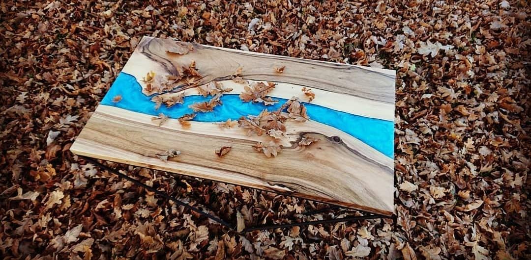 Epoxy Resin River Table Top – Custom Wood Furniture - Etsy
