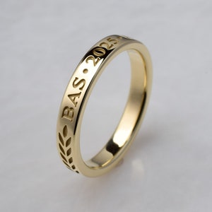 Small Class Ring Featuring School Letters, Year and Degree or Diploma ...