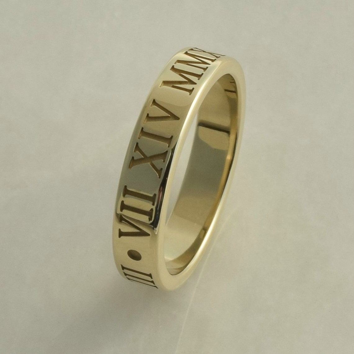 Personalized Roman Numeral Ring in 14K Yellow or White Gold - Etsy