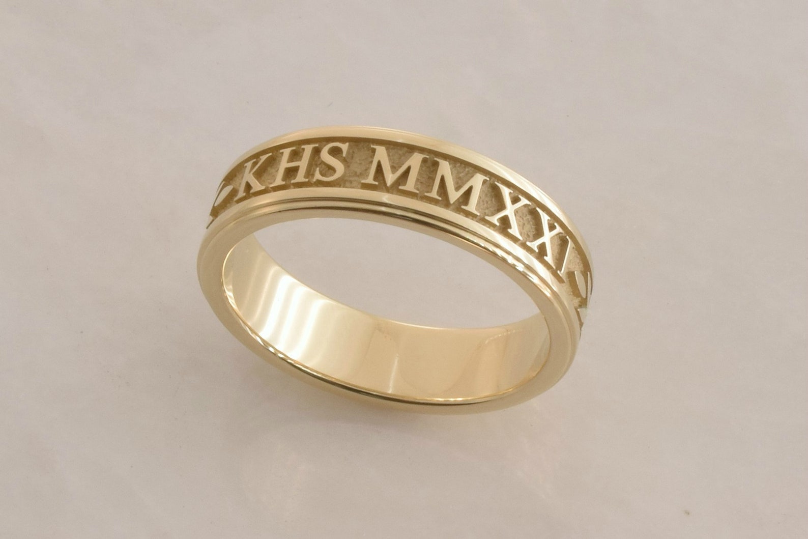 10K Gold Custom Roman Numeral Class Ring Solid Yellow Gold or - Etsy Canada