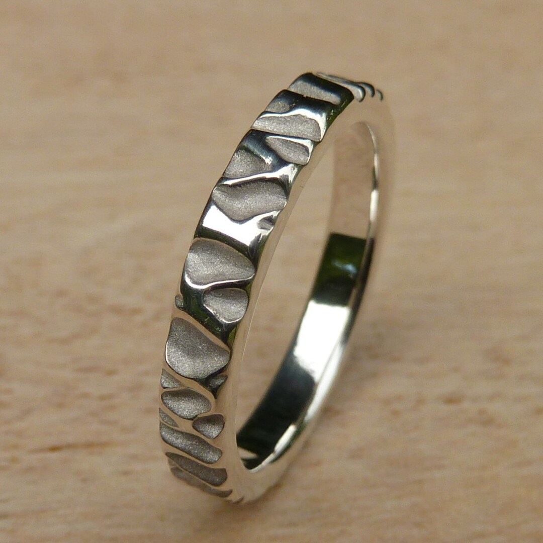 3mm Wide Tree Bark Ring in 10K Solid Gold - Etsy