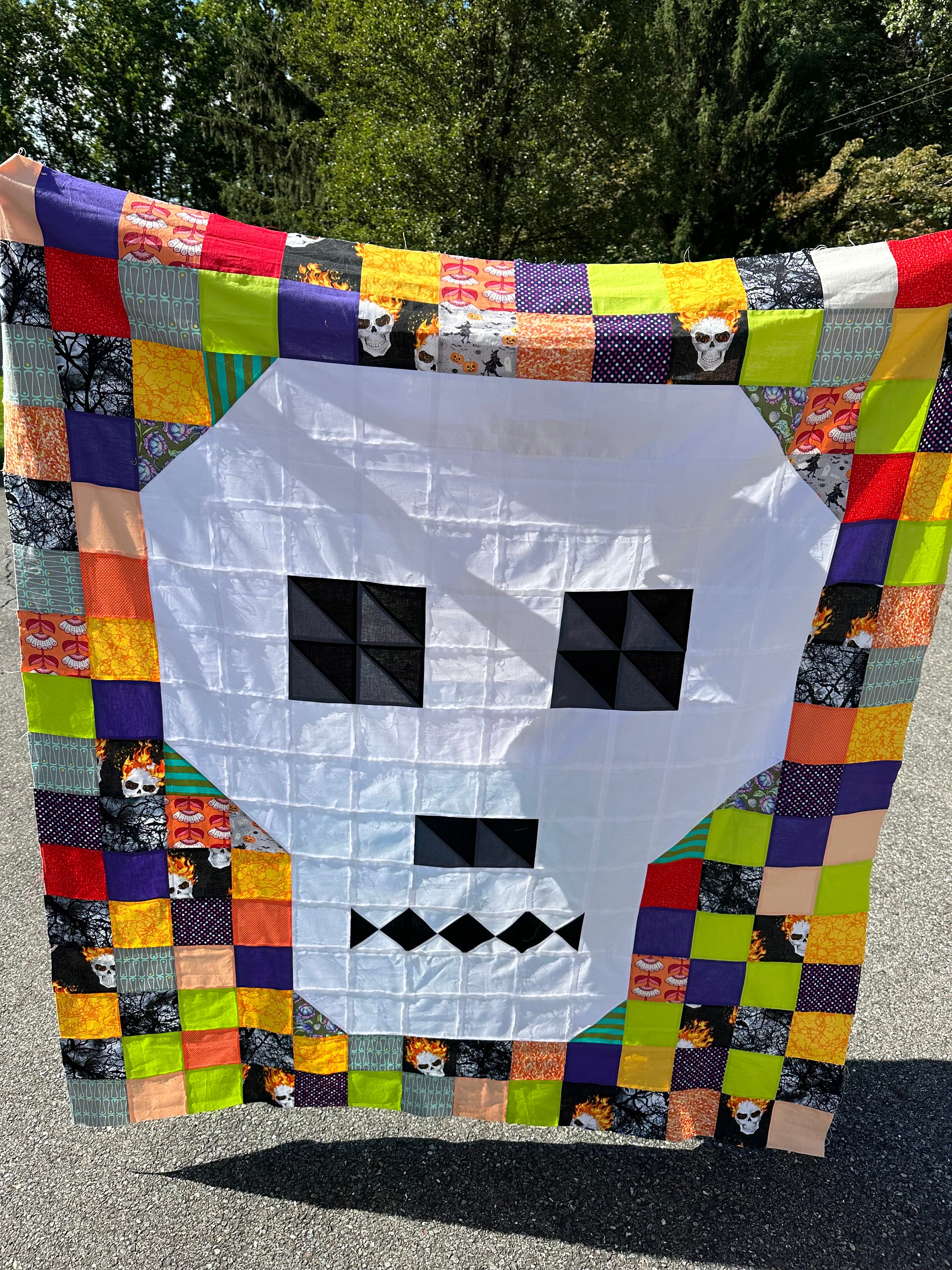 Skull Quilt Pattern PDF *scrap Friendly* Bonedigger by Slightly Biased ...