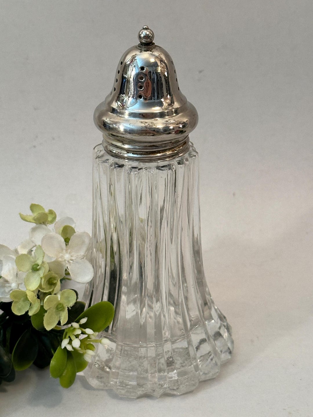 Vintage Glass Shaker Bottle, Talc Powder Shaker Jar Dispenser, Shaker ...