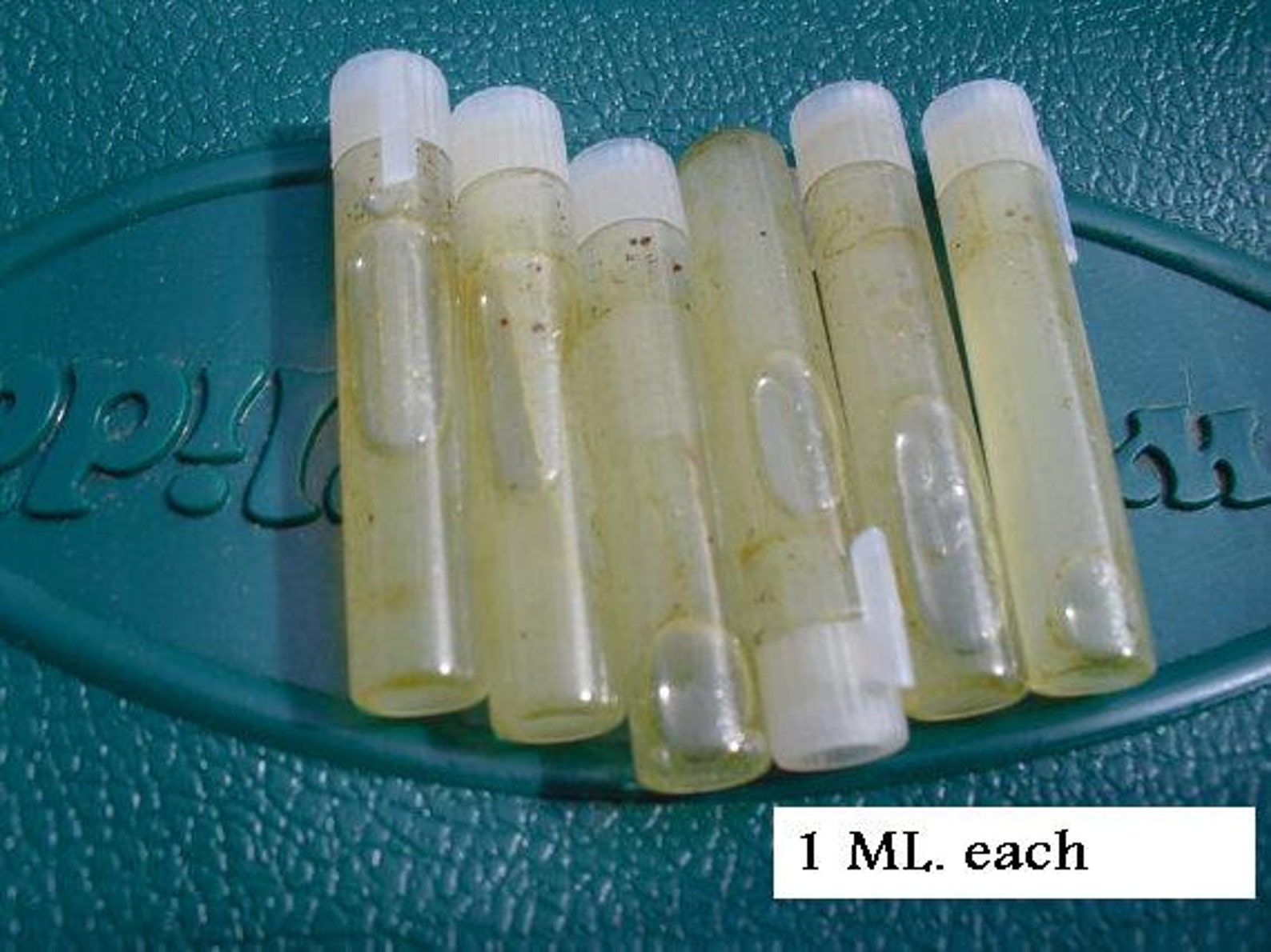 Multi-listing Honey Bee Swarm Lures / Baits for Trap or Hive Beekeeping ...