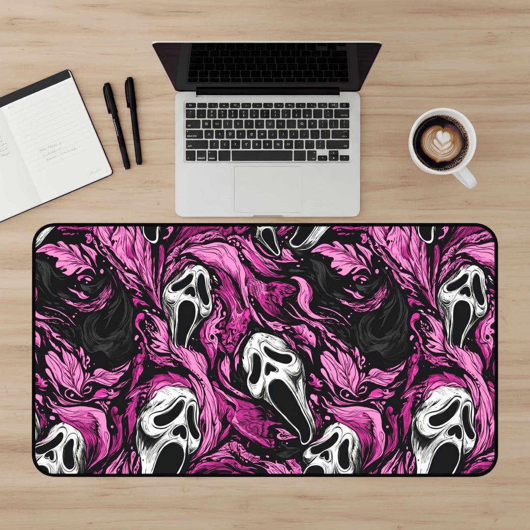 Pink Scream Desk Mat: Horror Movie Mousepad, Pink & Black Slasher ...