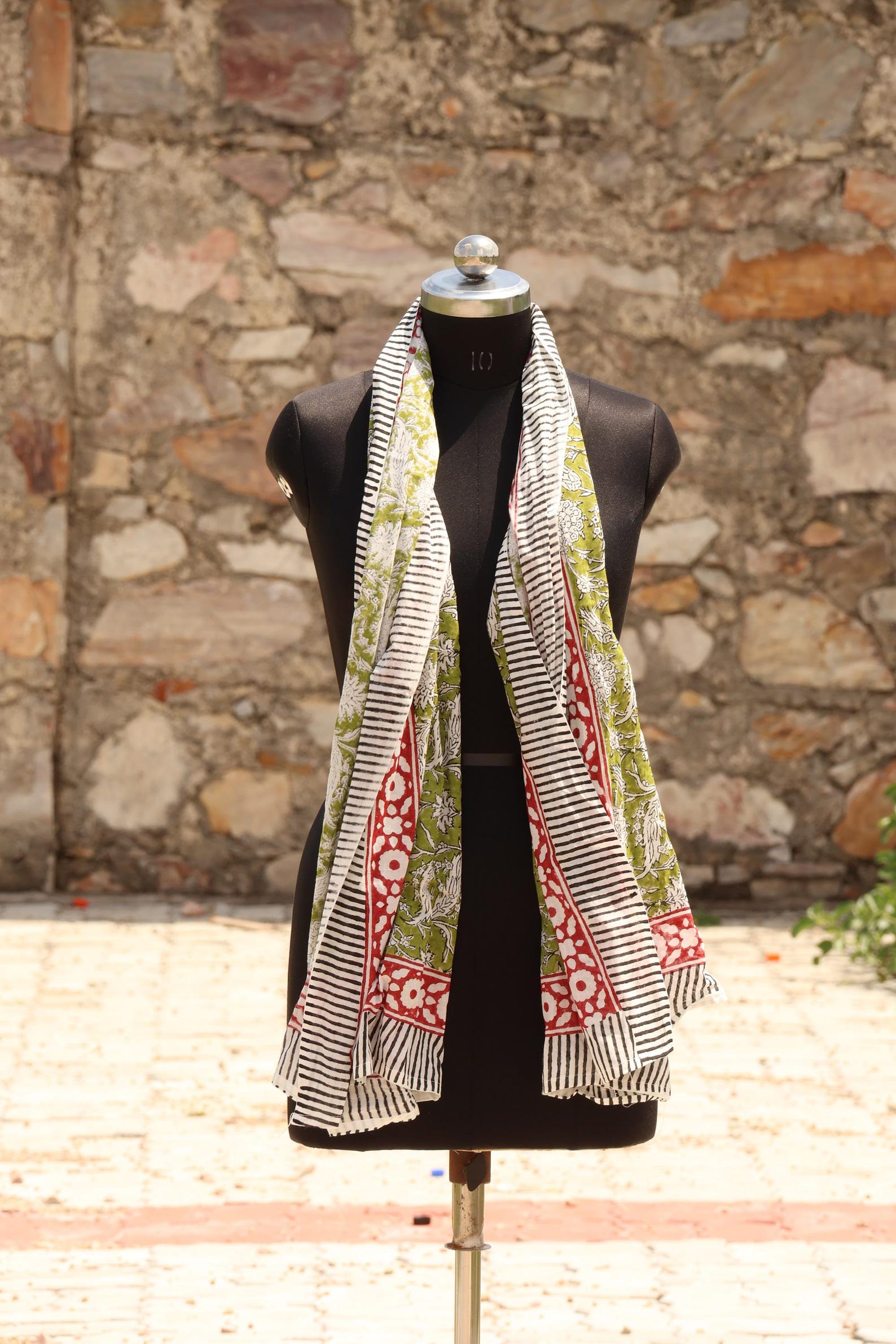 Pareo de algodón verde oliva con estampado de bloques: Estilo bohemio ...
