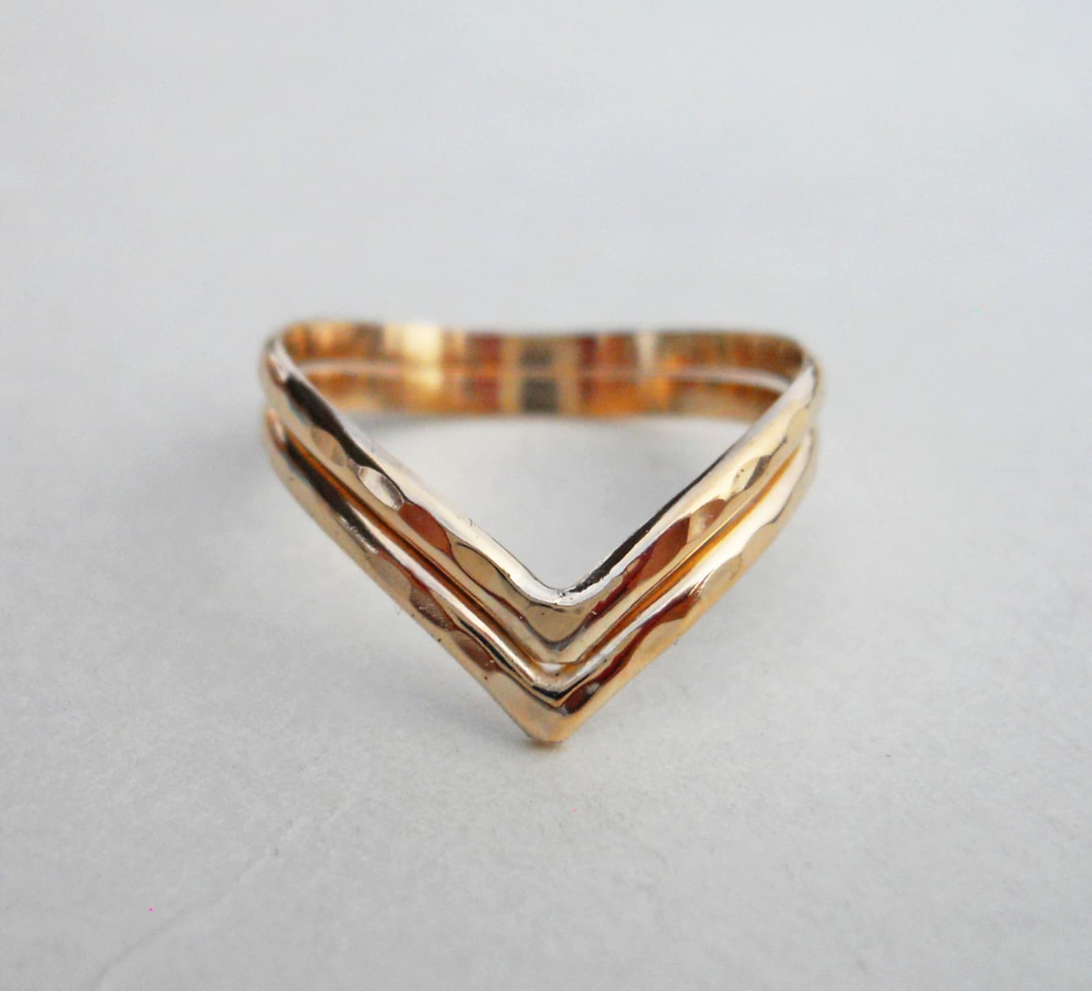 Double Chevron V Ring Hammered 14k Gold Filled - Etsy
