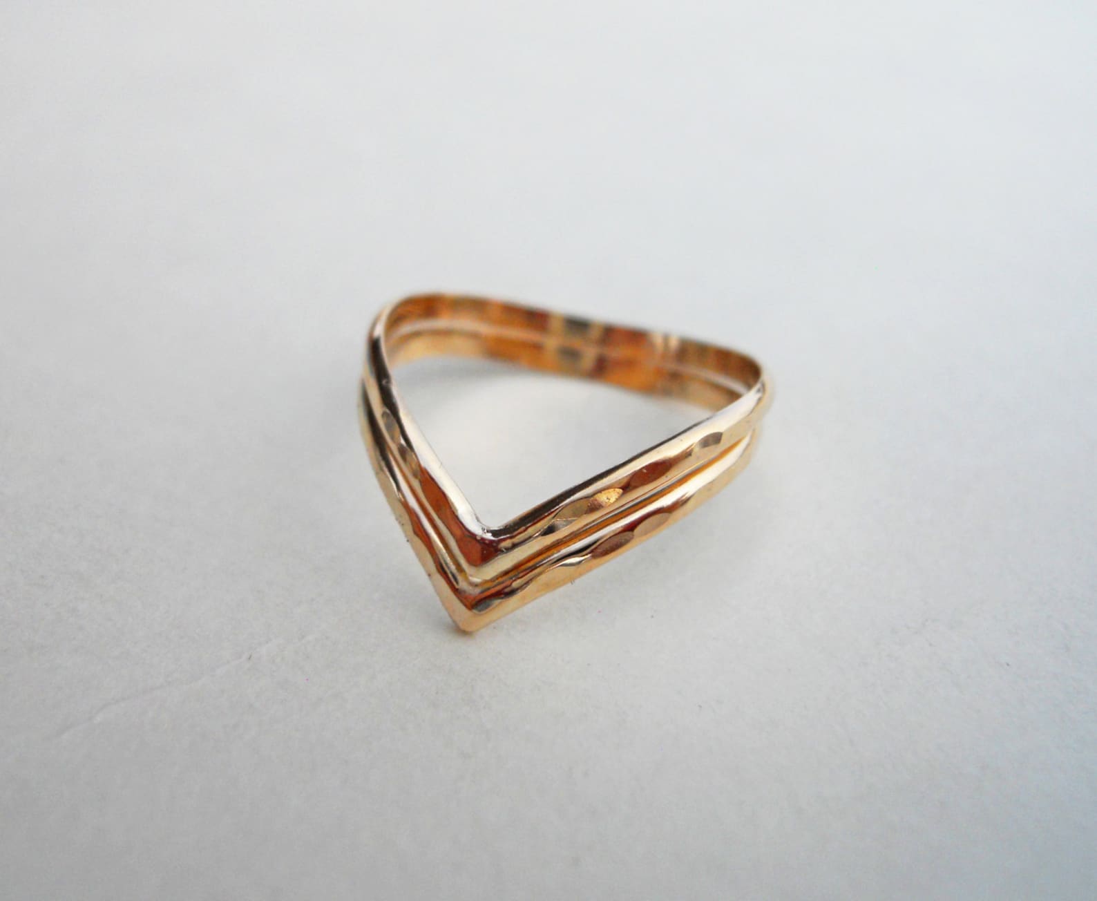 Double Chevron V Ring Hammered 14k Gold Filled - Etsy
