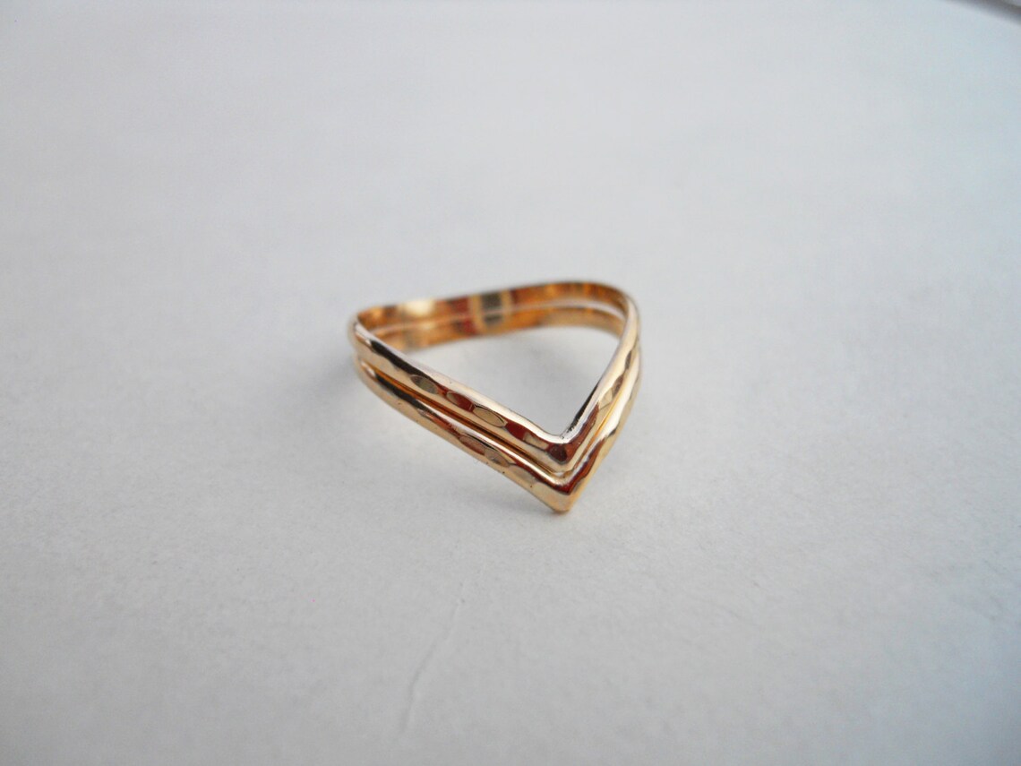 Double Chevron V Ring Hammered 14k Gold Filled | Etsy