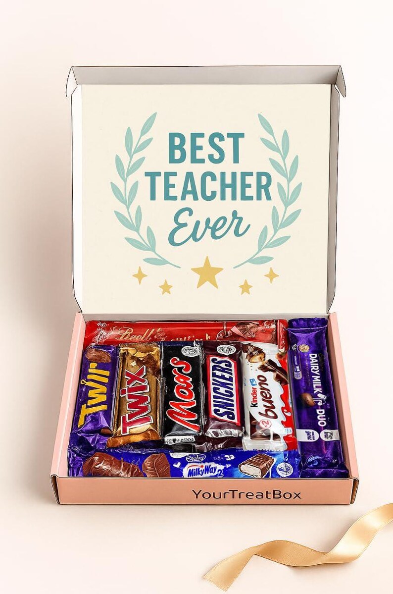 Personalized Chocolate Gift Box: UK Candy Assortment, Letterbox Treat ...