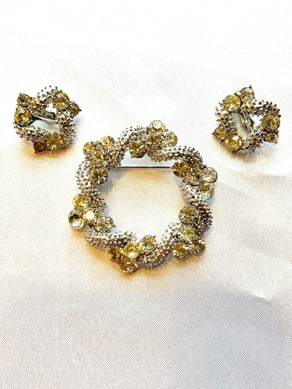 coro signed silver circular - Gem