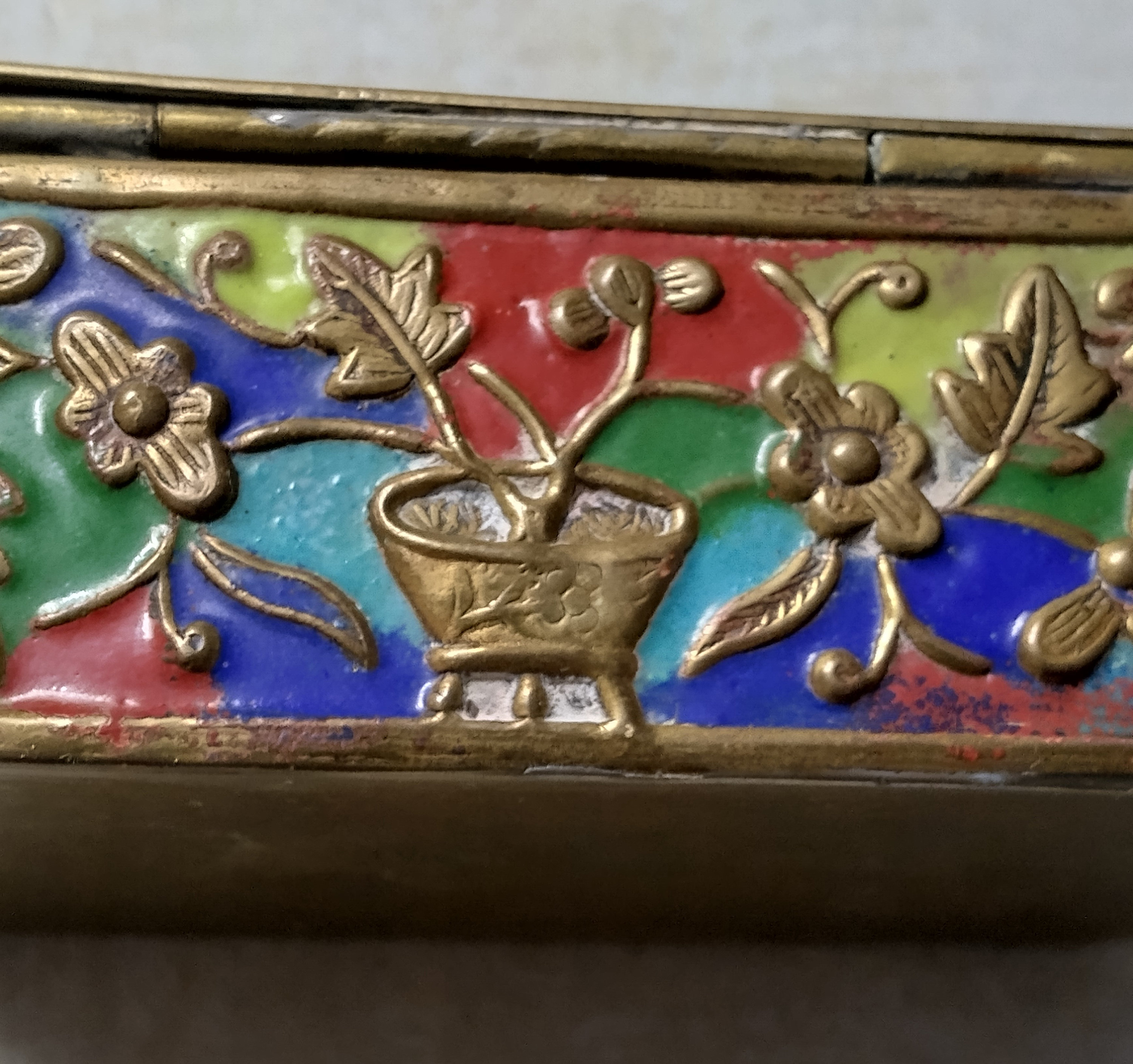Vintage Chinese Cloisonne Stamp Box Beautiful Royal Blue With Green and ...