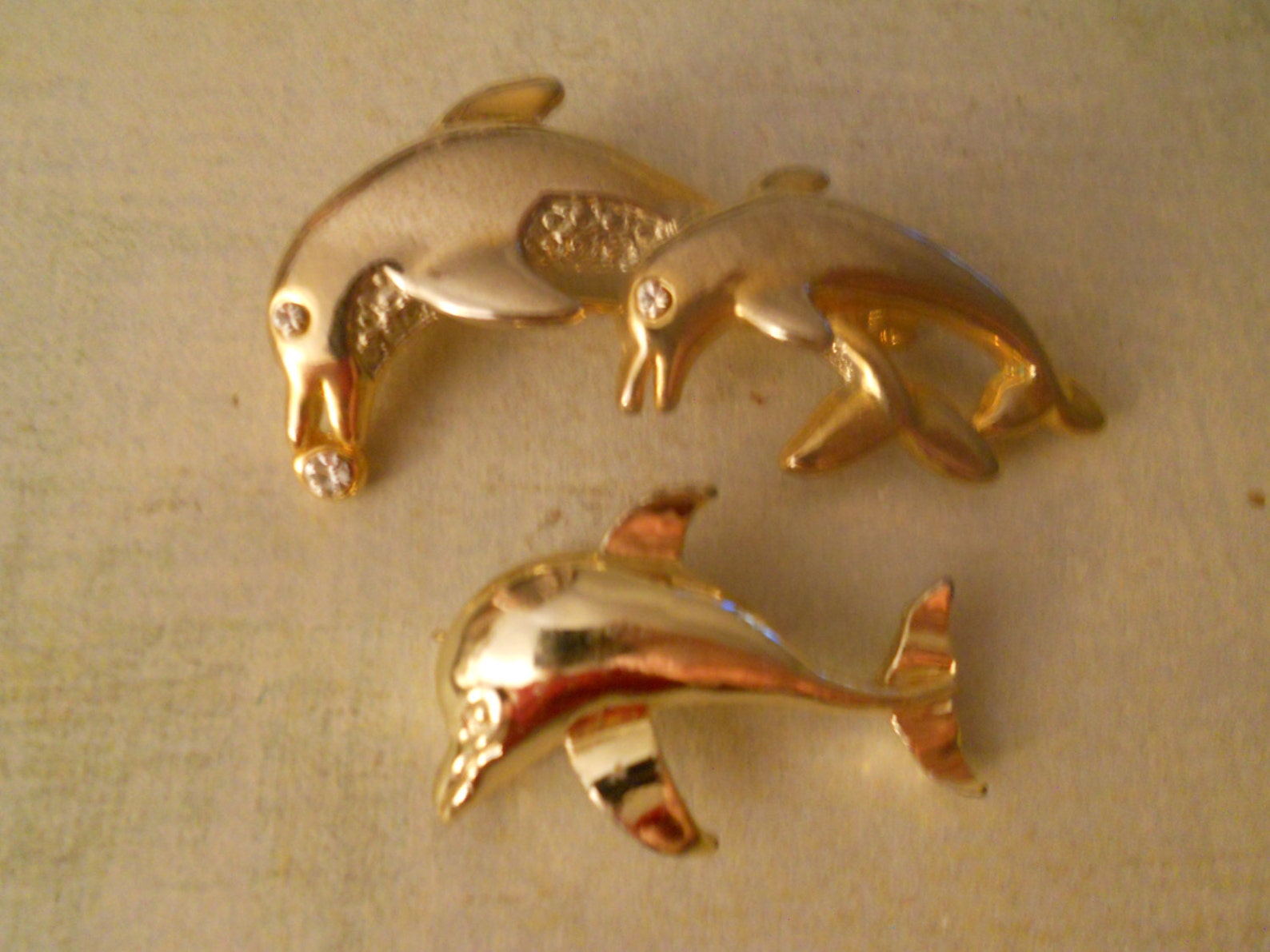 Dolphin Brooch Pins - Pair of Dolphins Brooch With Rhinestones and ...