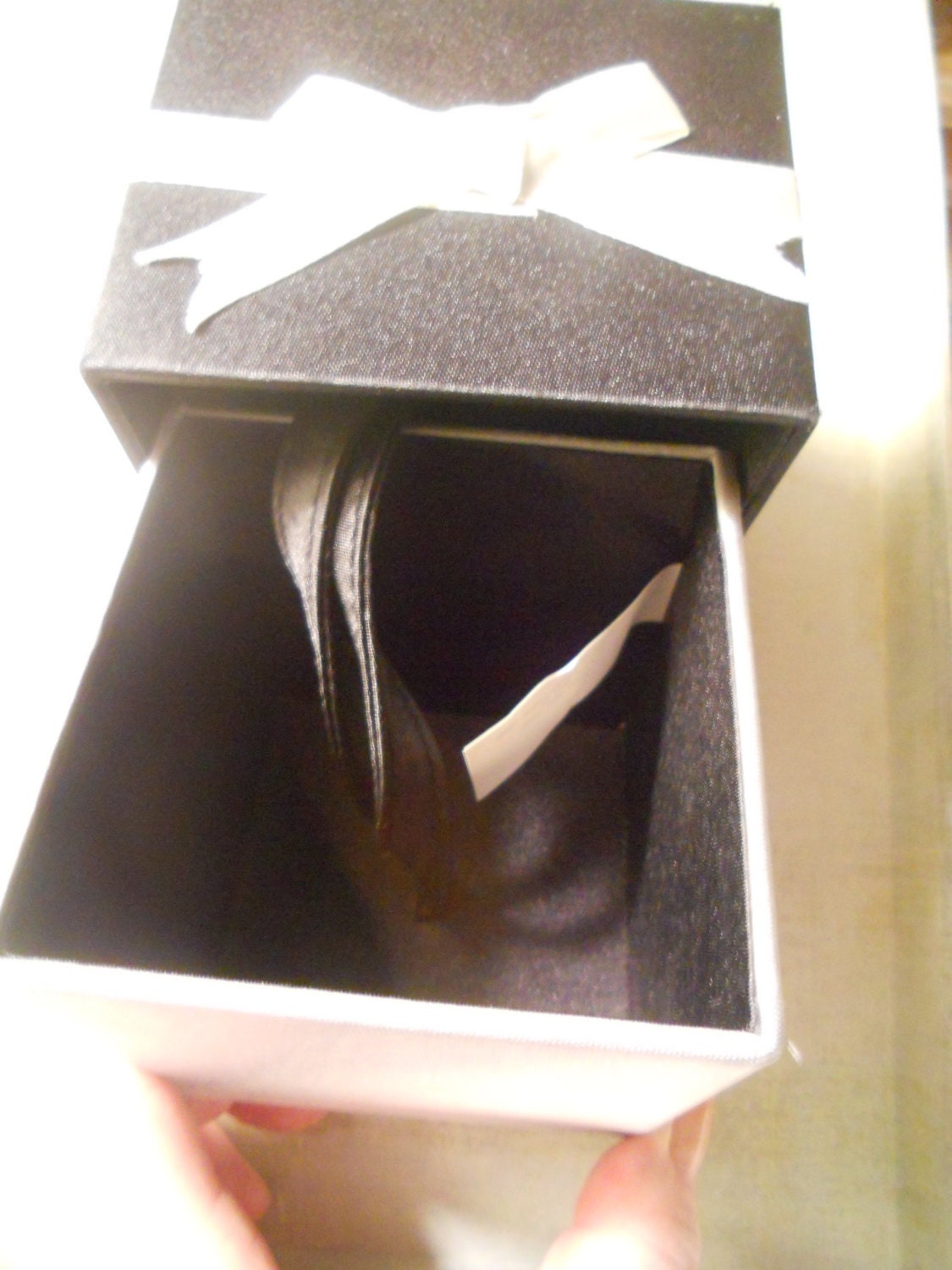 Box Purse Great for Purse Collectors Elegant Purse as Gift Box With ...