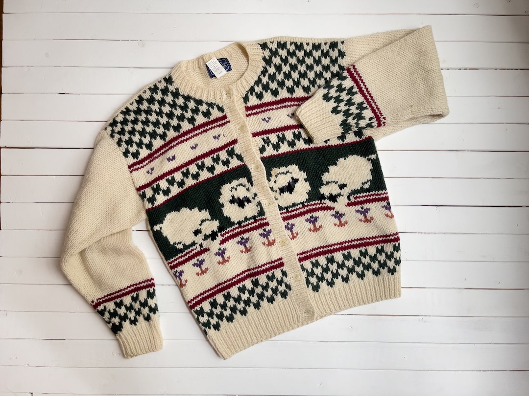 Cute Cottagecore Sweater | 80s 90s Vintage Woolrich Green Cream White ...