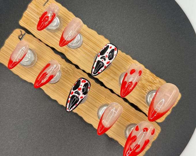 VISCERA! // Horror Movie & Human Anatomy Custom Nail Set - Reusable ...