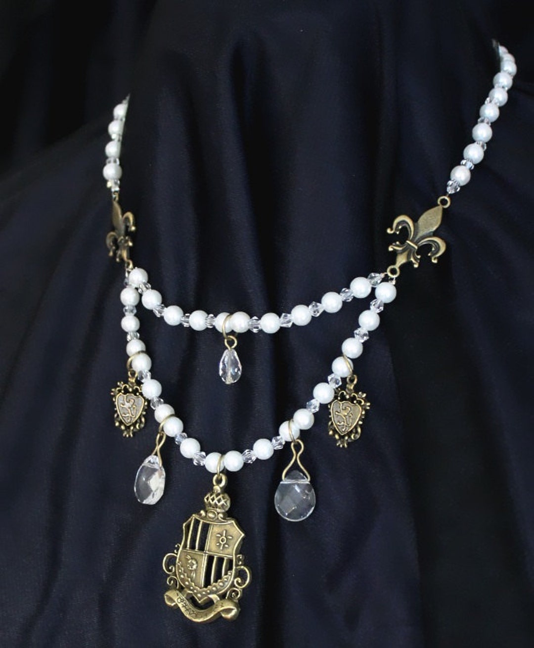 Made to Order: Royal Crest Necklace - Etsy