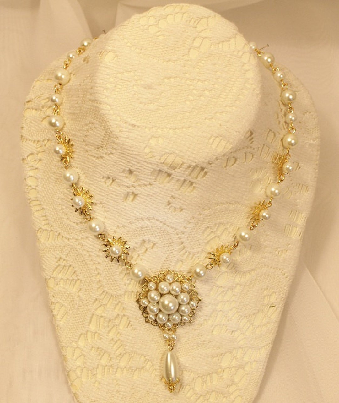 Starburst Pearl Carcanet - Etsy