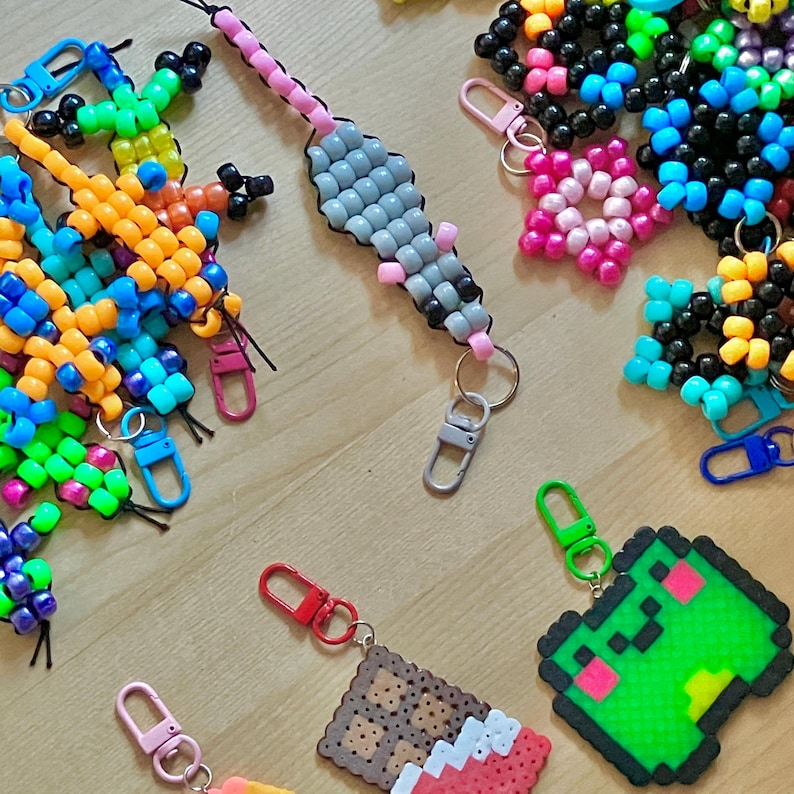 Various Kandi Keychains - Beaded Lizards, Stars, Crayons, Mice, and ...