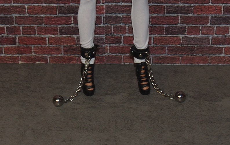 1/6th Scale Doll Bondage Hobble chain Doll BDSM Gear - Etsy.de