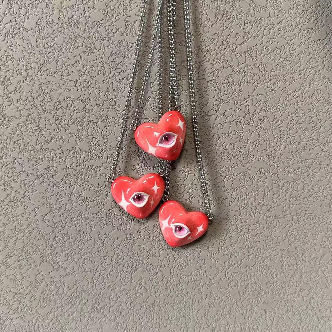 Kawaii Resin Punk Jewelry, Creepy Cute Heart Eyeball Necklace, Evil Eye ...