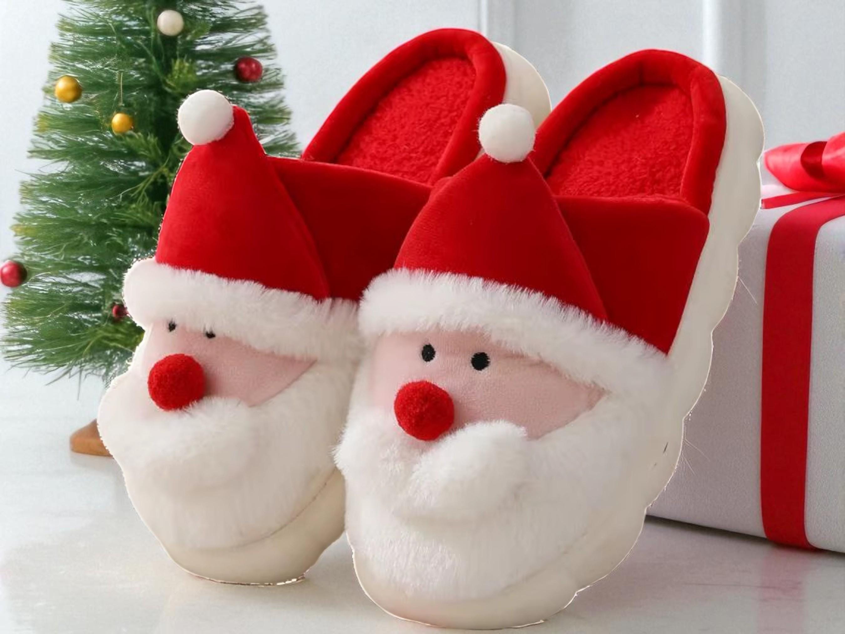 Santa Claus Plush Slipper: Unisex Christmas Indoor Slipper - Etsy